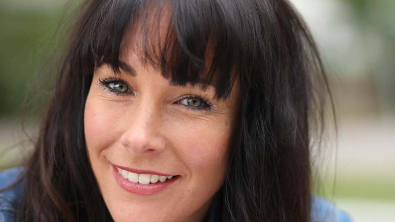 Jo Bloom - Australian Stage Online